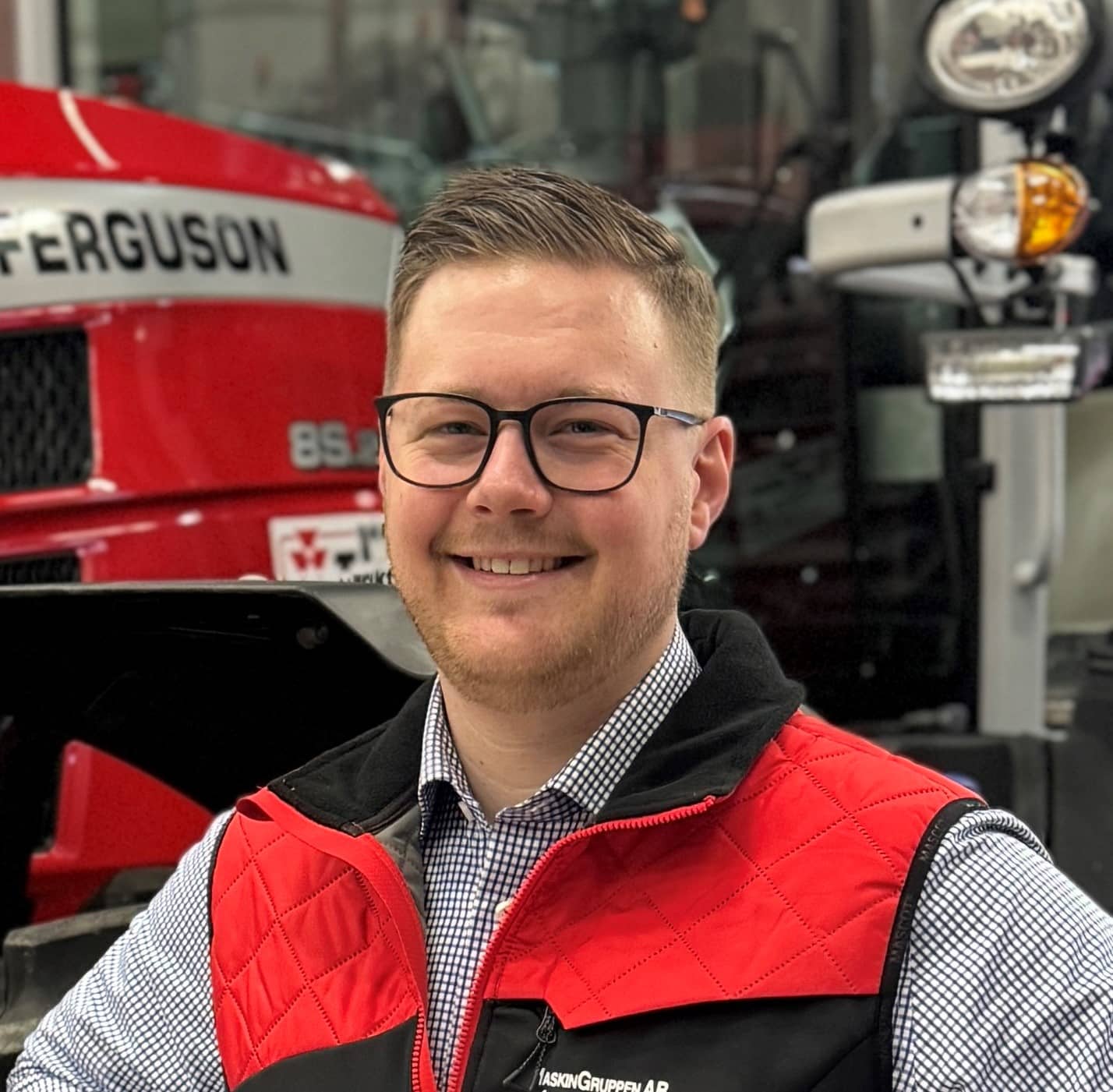 Kontakta oss - MaskinGruppen AB